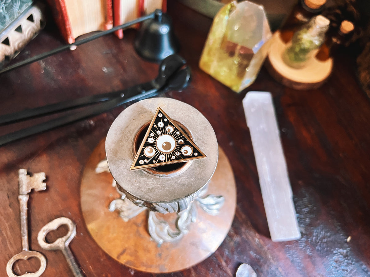 Googly Eye of Providence Enamel Pin – Riddle's Tea Shoppe